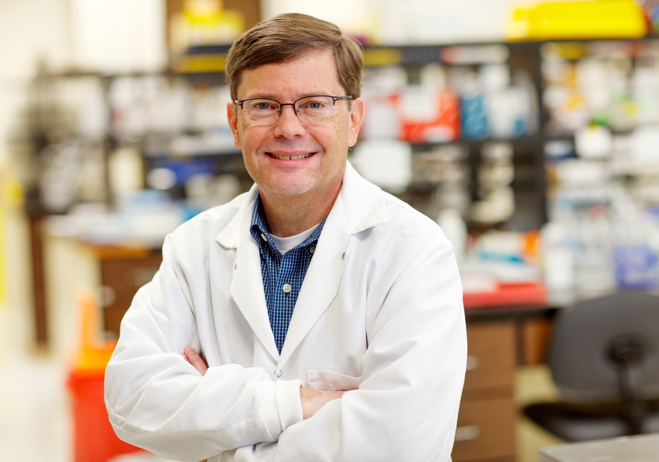 Moxley Finds Antibiotic Resistance in Salmonella in New Study